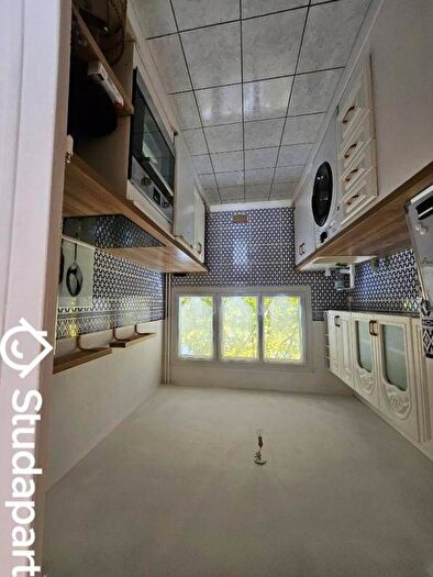 Appartement 1 pièce à La Roseraie, Angers, à louer