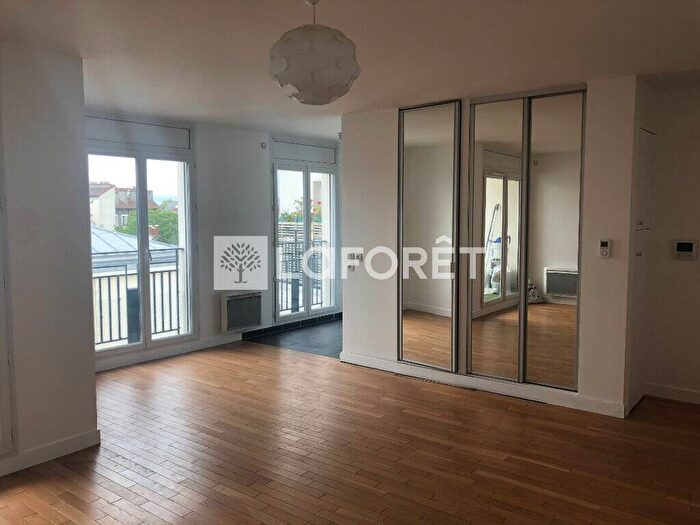 Appartement à louer - Centre Ville, Charenton-le-Pont - 2 pièces - 1 chambre