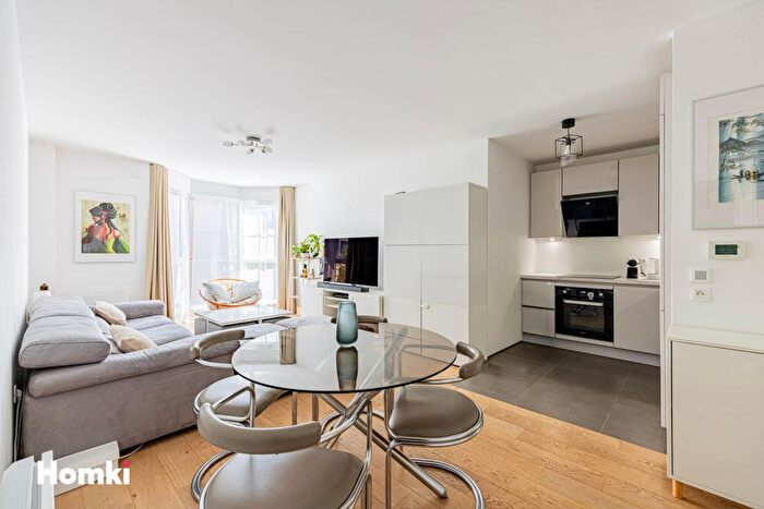 Appartement 3 pièces à vendre à Puteaux, Pressensé, Rives de Seine