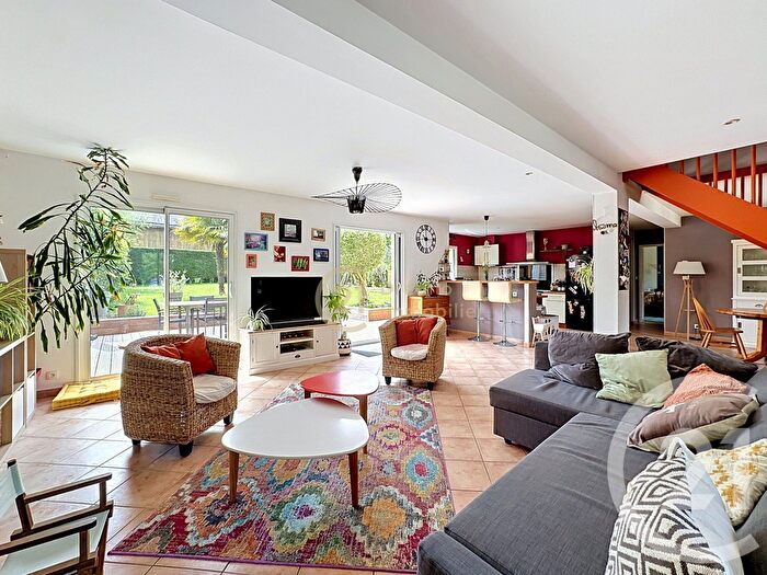 Maison 6 pièces à vendre à Hédé-Bazouges