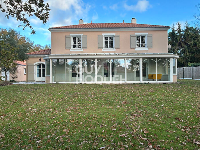 Maison à vendre - Basse-Goulaine - 7 pièces - 6 chambres