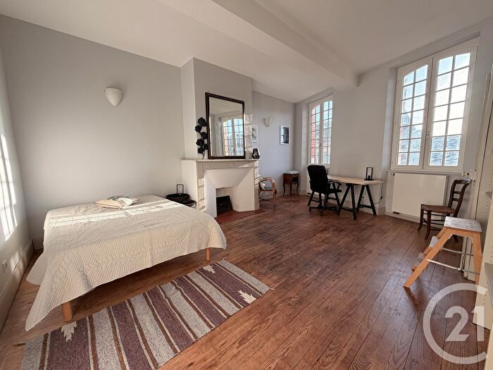 Appartement à louer - Albi, La Madeleine - 1 pièce - 1 chambre
