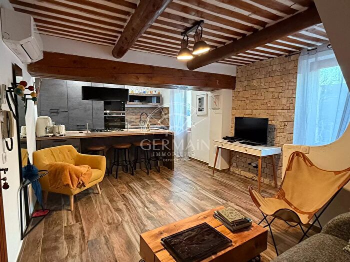 Appartement à vendre - LIsle-sur-la-Sorgue, Centre-ville - 3 pièces - 2 chambres