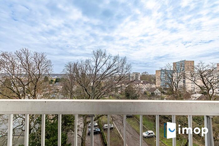 Appartement à vendre - Creil, Voltaire, Gare - 3 pièces - 2 chambres