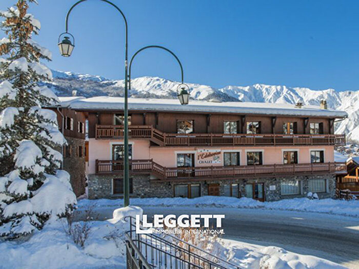 Maison à vendre - Saint-Martin-de-Belleville - 20 pièces - 16 chambres