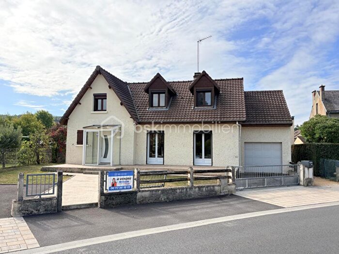 Maison 6 pièces à vendre à Donchery