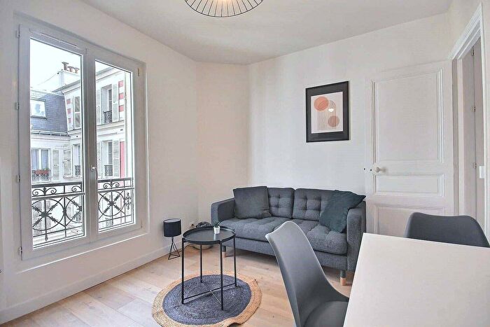 Appartement à louer - Pernety, Paris ème arrondissement - 2 pièces - 2 chambres