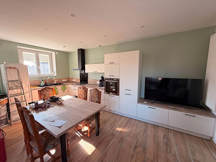 Maison à louer - Maison Blanche-Wilson, Reims - 3 pièces - 2 chambres