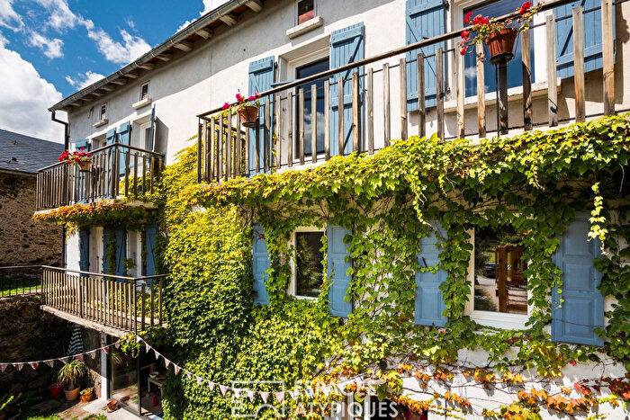 Maison à vendre - Formiguères - 14 pièces - 10 chambres