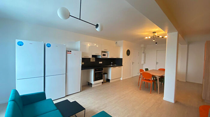 Appartement à louer - Cergy, Grand Centre - 1 pièce