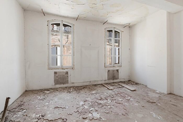 Appartement 4 pièces à vendre - Arles, Centre-ville