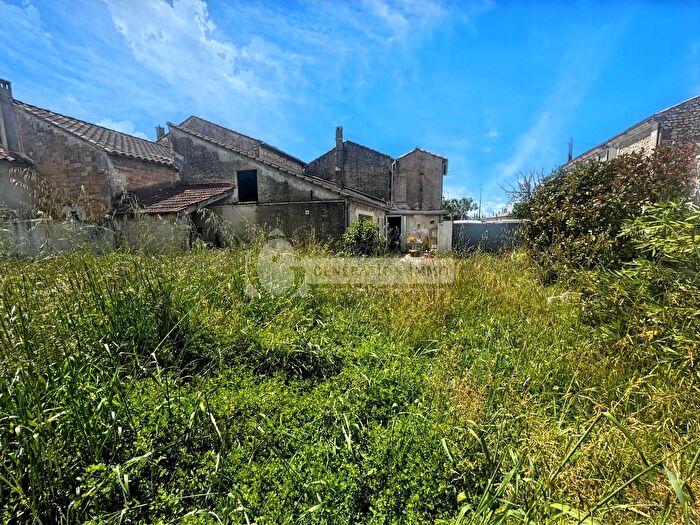 Maison 6 pièces à Noves, à vendre