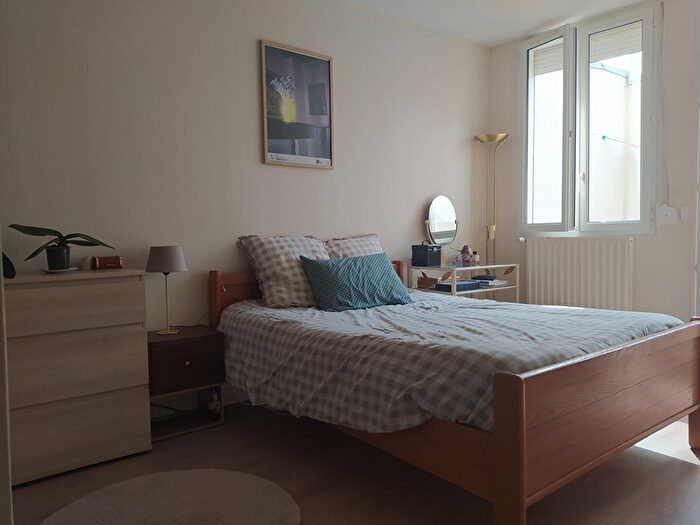Appartement 2 pièces à Saint-Quentin, Centre-ville, à louer