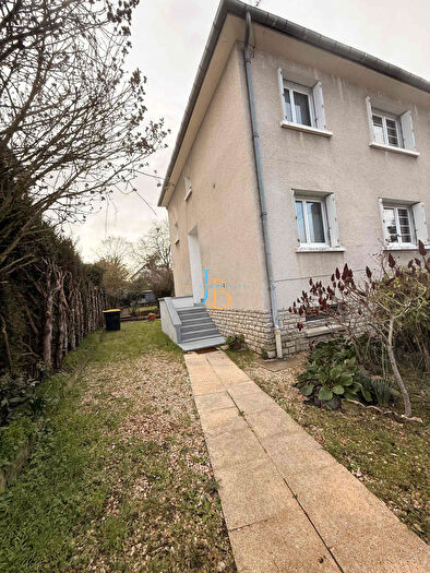 Maison à vendre - Bourges - 4 pièces - 3 chambres