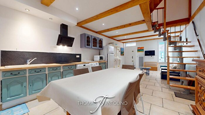 Maison 5 pièces à Gruissan, Centre-ville, Village, Port, à vendre