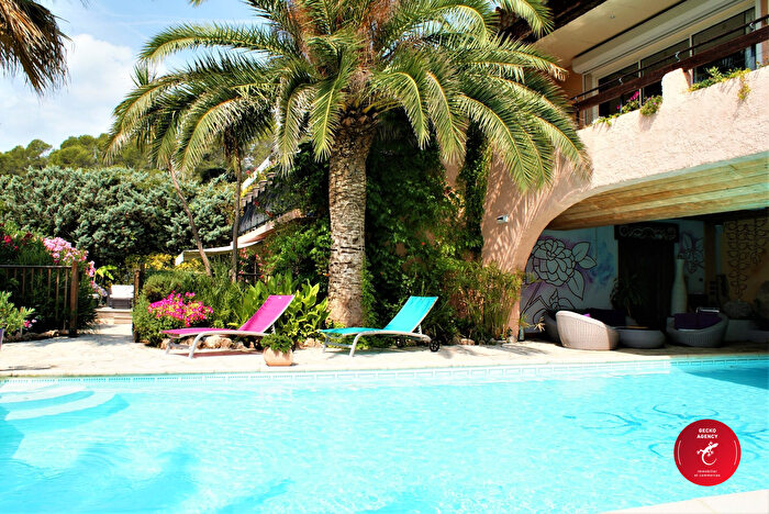 Maison à vendre - La Motte - 10 pièces - 6 chambres