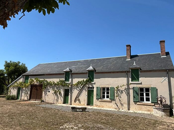 Maison à vendre - Plaimpied-Givaudins - 3 pièces - 2 chambres