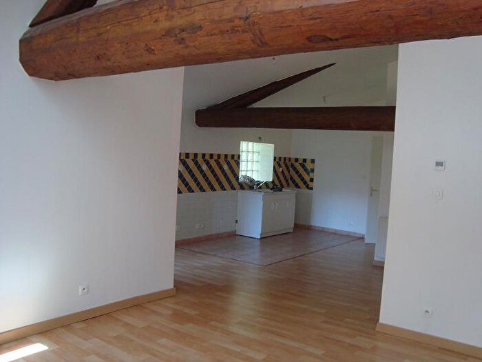 Appartement à louer - Blacé - 3 pièces - 2 chambres