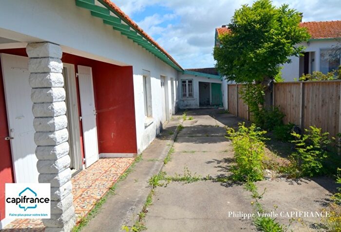 Maison 8 pièces à Saint-Pierre-d'Oléron, à vendre