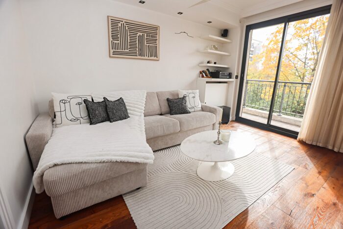 Appartement à vendre - Neuilly-sur-Seine - 3 pièces - 1 chambre