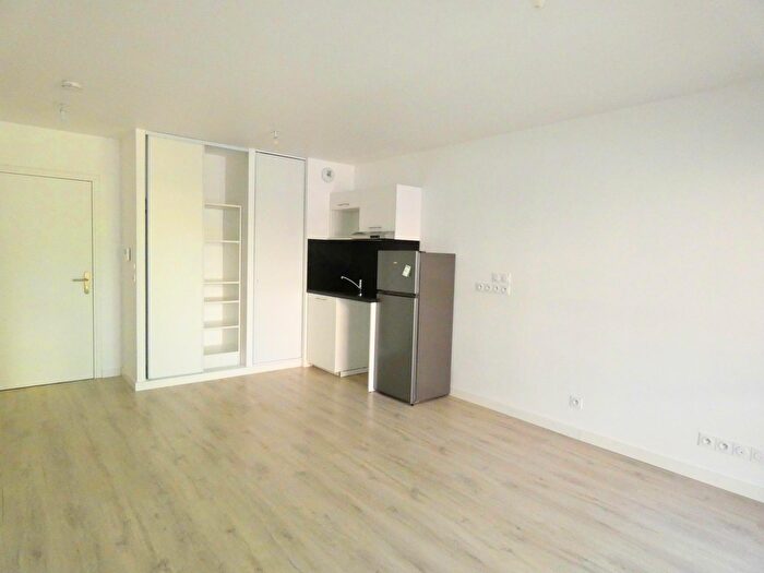 Appartement à vendre - Vitré, Maison Rouge - 2 pièces - 1 chambre