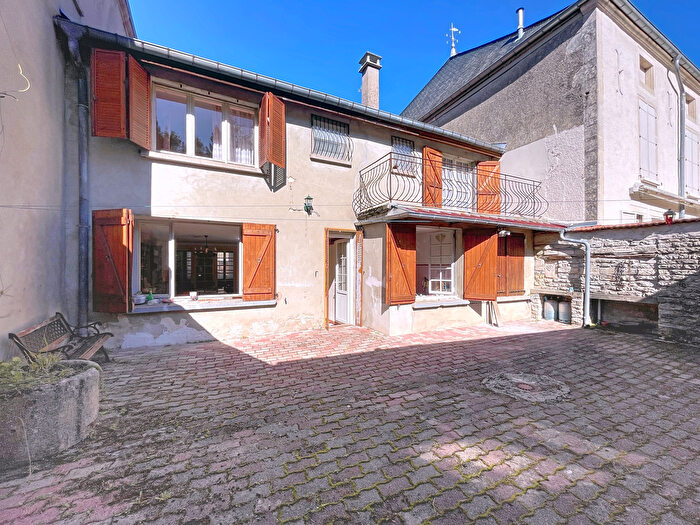Maison à vendre - Montiers-sur-Saulx - 7 pièces - 5 chambres