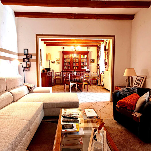 Arles, Trébon - Maison 4 pièces à vendre