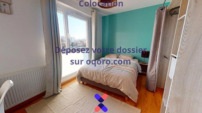 Appartement à louer - A Duclos, Clermont-Ferrand - 5 pièces - 4 chambres