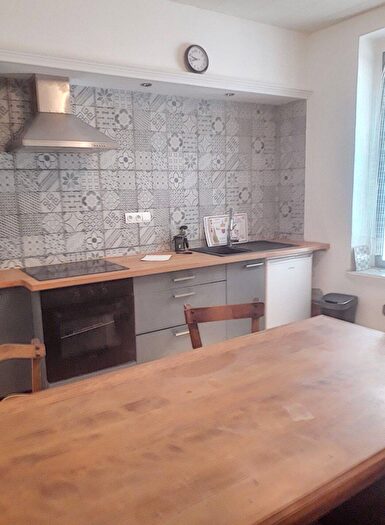 Maison à louer - Arles - 2 pièces - 1 chambre