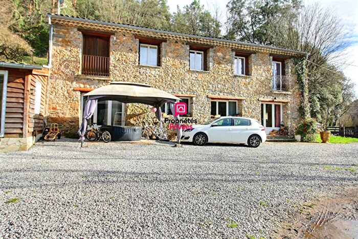 Maison à vendre - Saint-Hippolyte-du-Fort - 7 pièces - 4 chambres