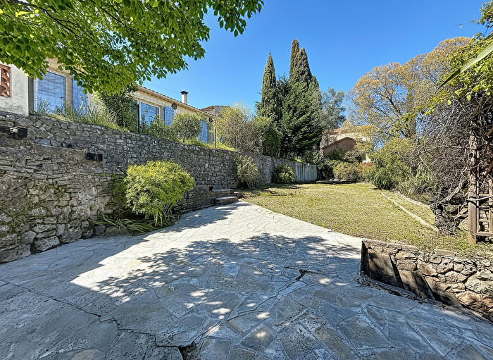 Maison 4 pièces à vendre à Grasse, Saint-Jacques