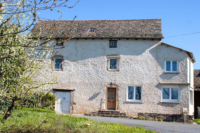 Maison à vendre - Quins - 5 pièces - 4 chambres