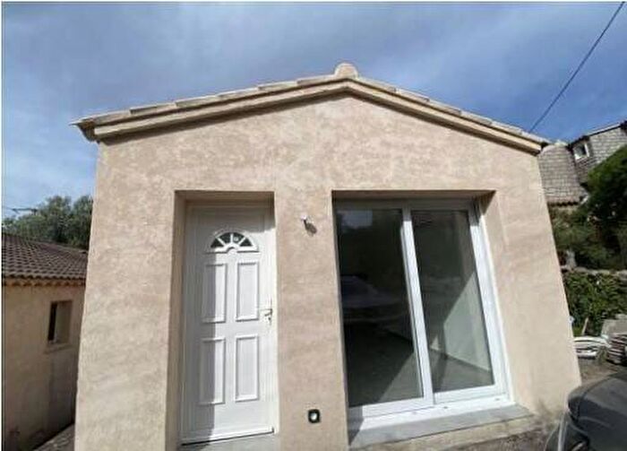 Maison à louer - Figari - 2 pièces - 1 chambre