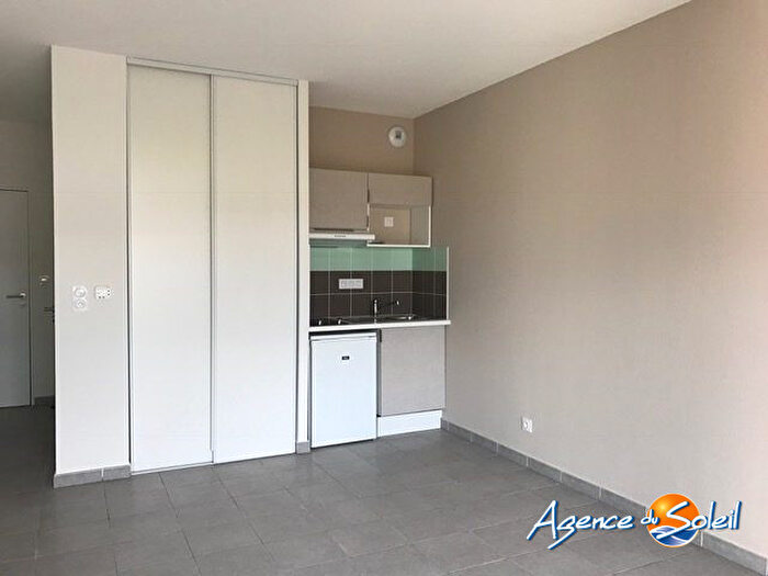 Appartement à louer - Narbonne, Bourg - 1 pièce