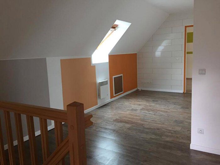 Le Coudray-Saint-Germer - Maison 6 pièces à louer