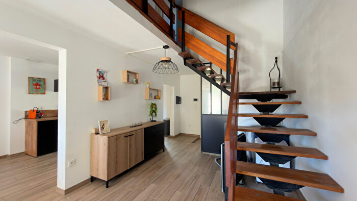 Maison à vendre - Carcassonne - 4 pièces - 3 chambres