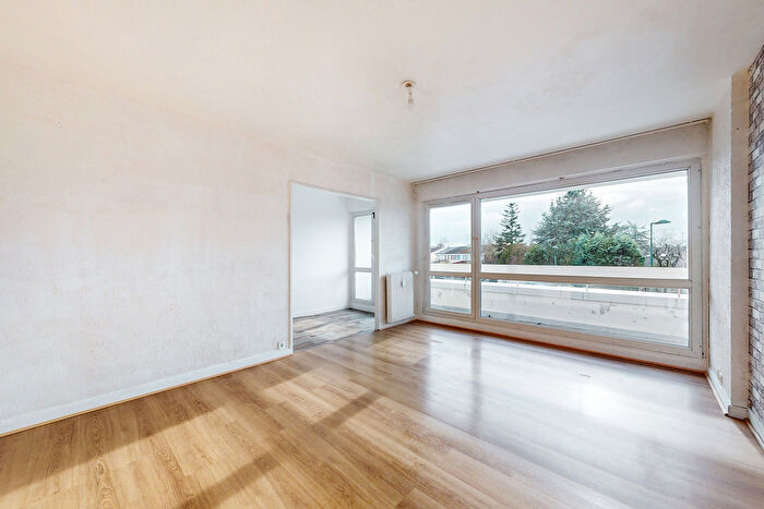 Appartement à vendre - Les Essarts-le-Roi - 4 pièces - 3 chambres