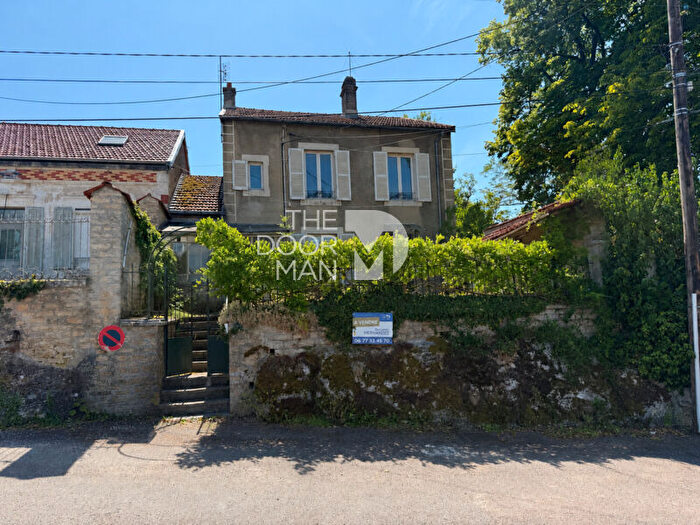 Maison 6 pièces à vendre à Chaumont, Centre-ville, Faubourg
