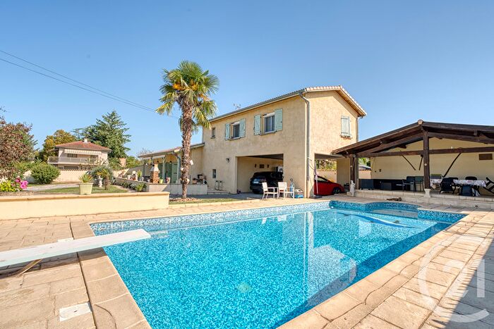 Maison à vendre - Sainte-Euphémie - 8 pièces - 3 chambres