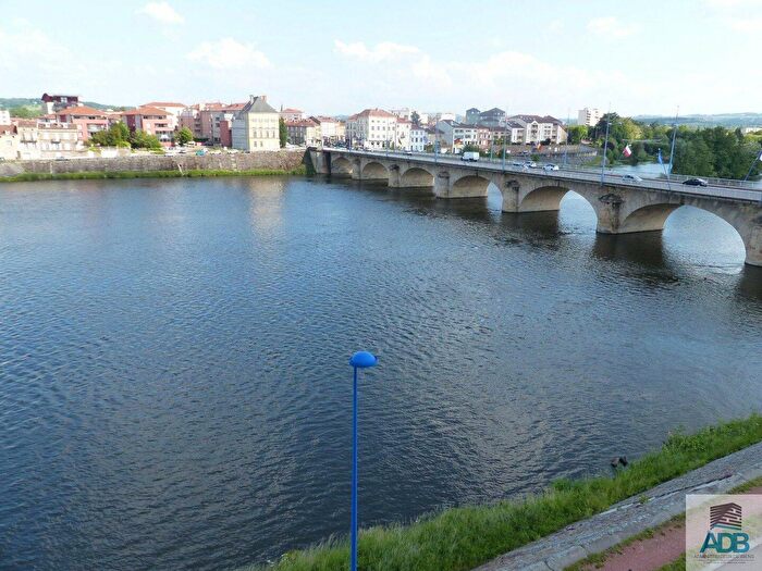 Appartement à louer - Roanne - 2 pièces - 1 chambre