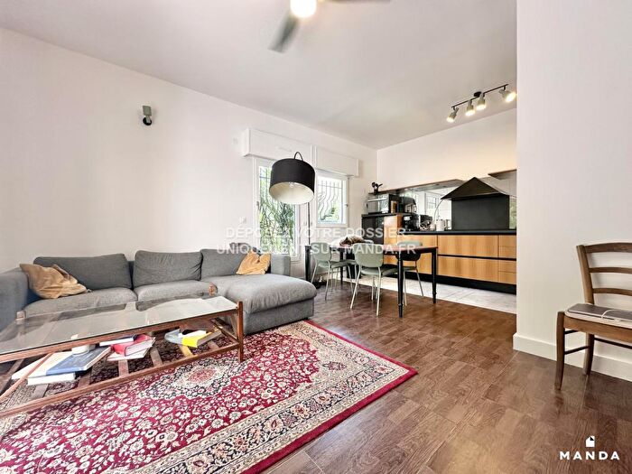 Appartement 3 pièces à Le Kremlin-Bicêtre, Les Coquettes, Les Plantes, à louer