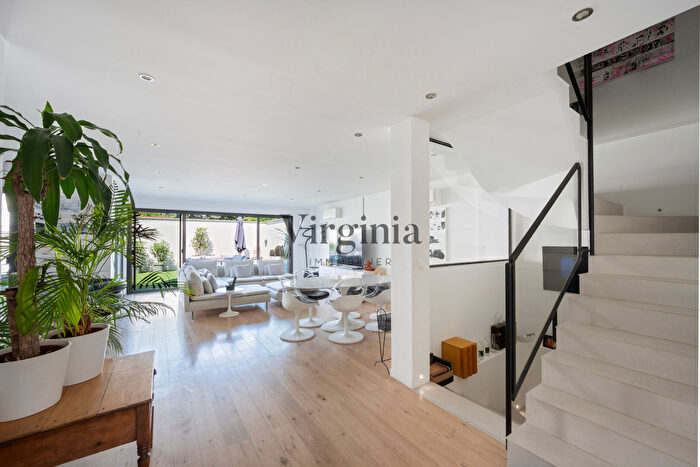 Maison 10 pièces à Maisons-Alfort, Charentonneau, à vendre