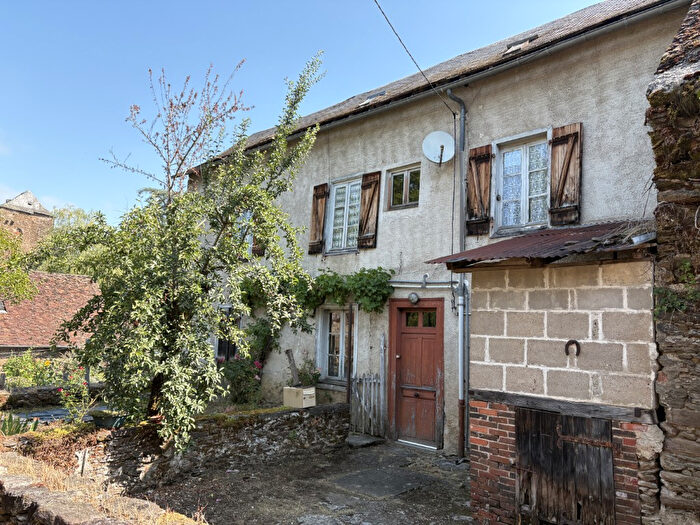 Maison à vendre - Ségur-le-Château - 3 pièces - 1 chambre