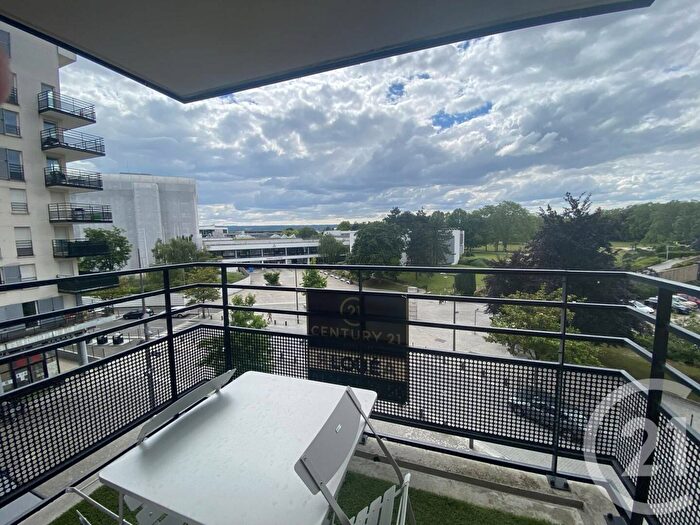 Appartement à louer - Cergy - 4 pièces - 3 chambres