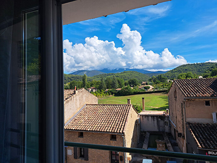 Maison à vendre - Entrechaux - 4 pièces - 2 chambres