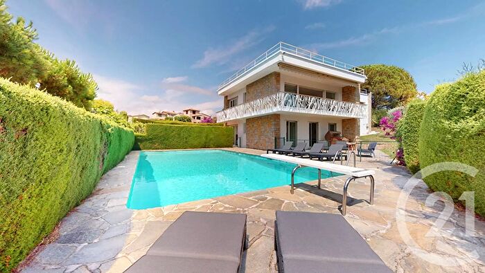 Maison à vendre - Cagnes-sur-Mer, Le Vallon des Vaux, La Campanette, Montaleigne - 7 pièces - 6 chambres