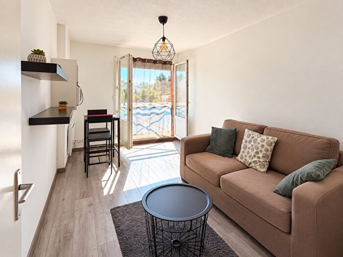 Lons : Appartement 1 pièce à vendre