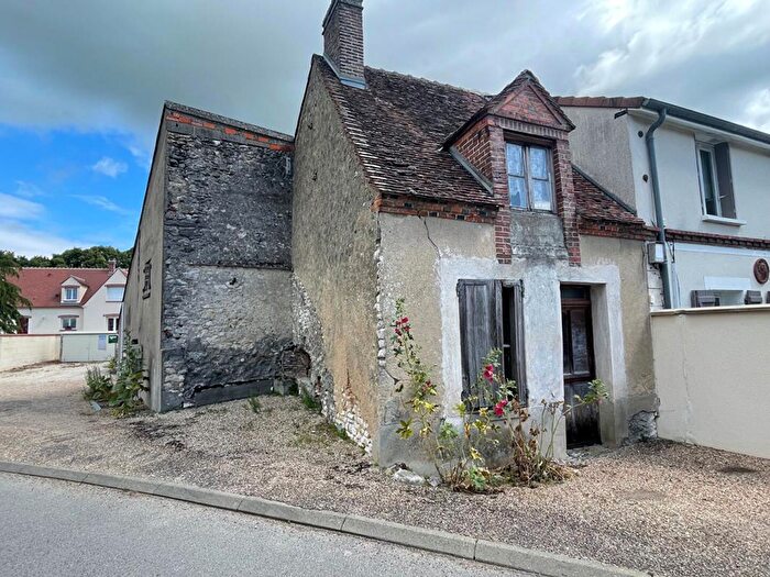 Maison 2 pièces à Ouzouer-des-Champs, à vendre