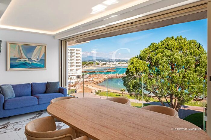 Appartement à vendre - Mandelieu-la-Napoule, La Napoule - 4 pièces - 3 chambres