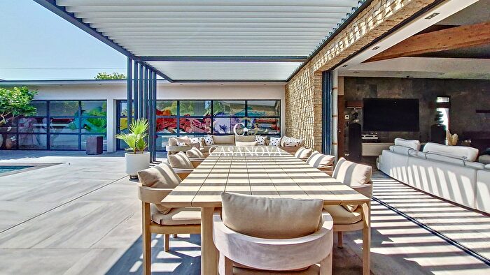 Maison à vendre - Agde, Le Grau dAgde - 6 pièces - 4 chambres